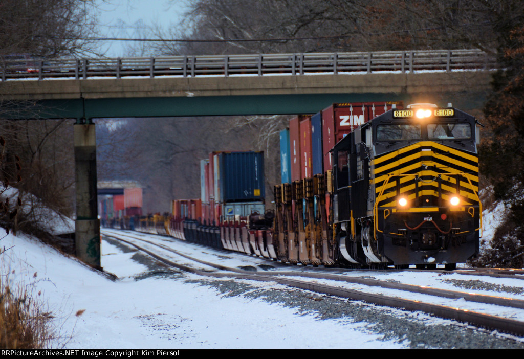 NS 8100 NKP Heritage 22V